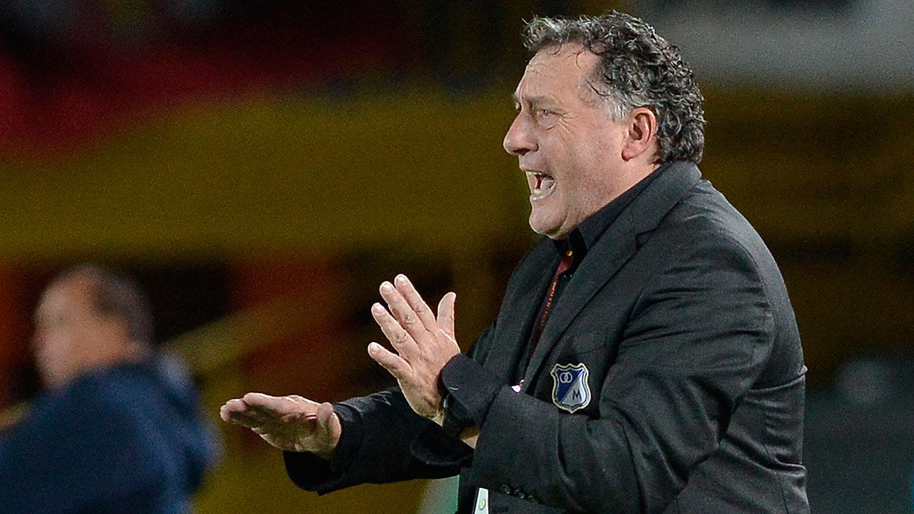 Rubén Israel: "Queremos ganar los dos campeonatos"