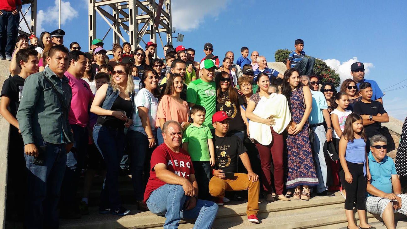 Misael Rodríguez es recibido como héroe en su tierra - ESPN