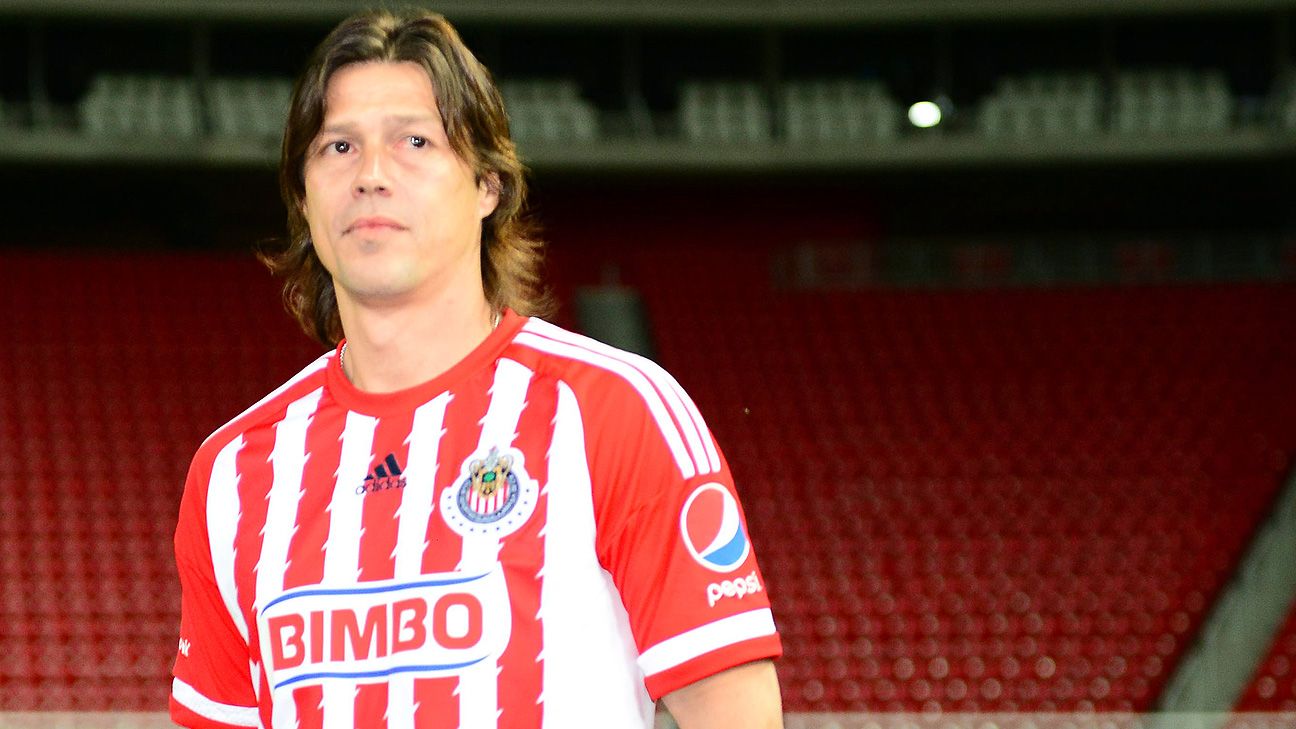 Cómo Almeyda transformó a Chivas en candidato al título una vez más