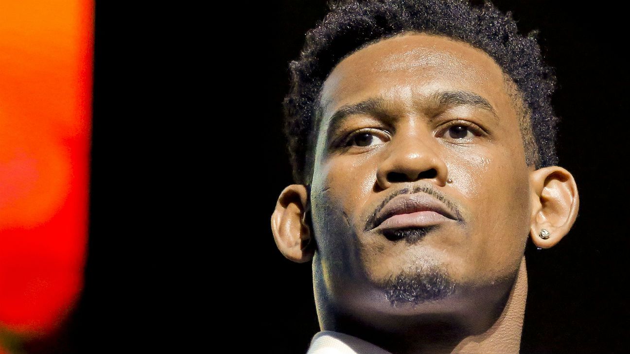Inelegible Daniel Jacobs para ganar título FIB