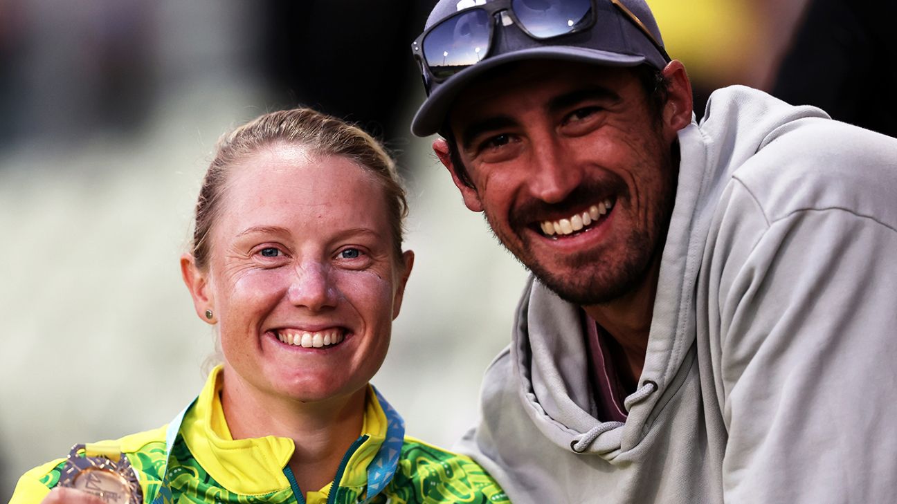 Do Alyssa Healy And Mitchell Starc Talk Cricket At Home Espn