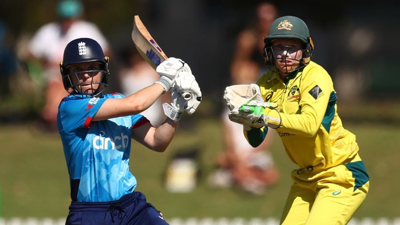 Amy Jones plays down Hartley row as England face must-win Canberra ...