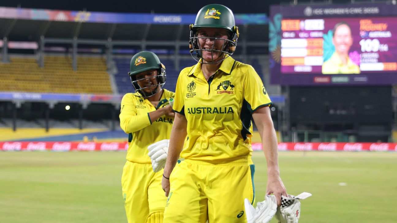 Clinical Mooney curbs attacking instincts to save the day for Australia ...