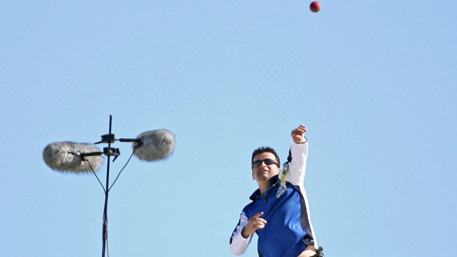 Lillee laps up larruping Gayle - ESPN