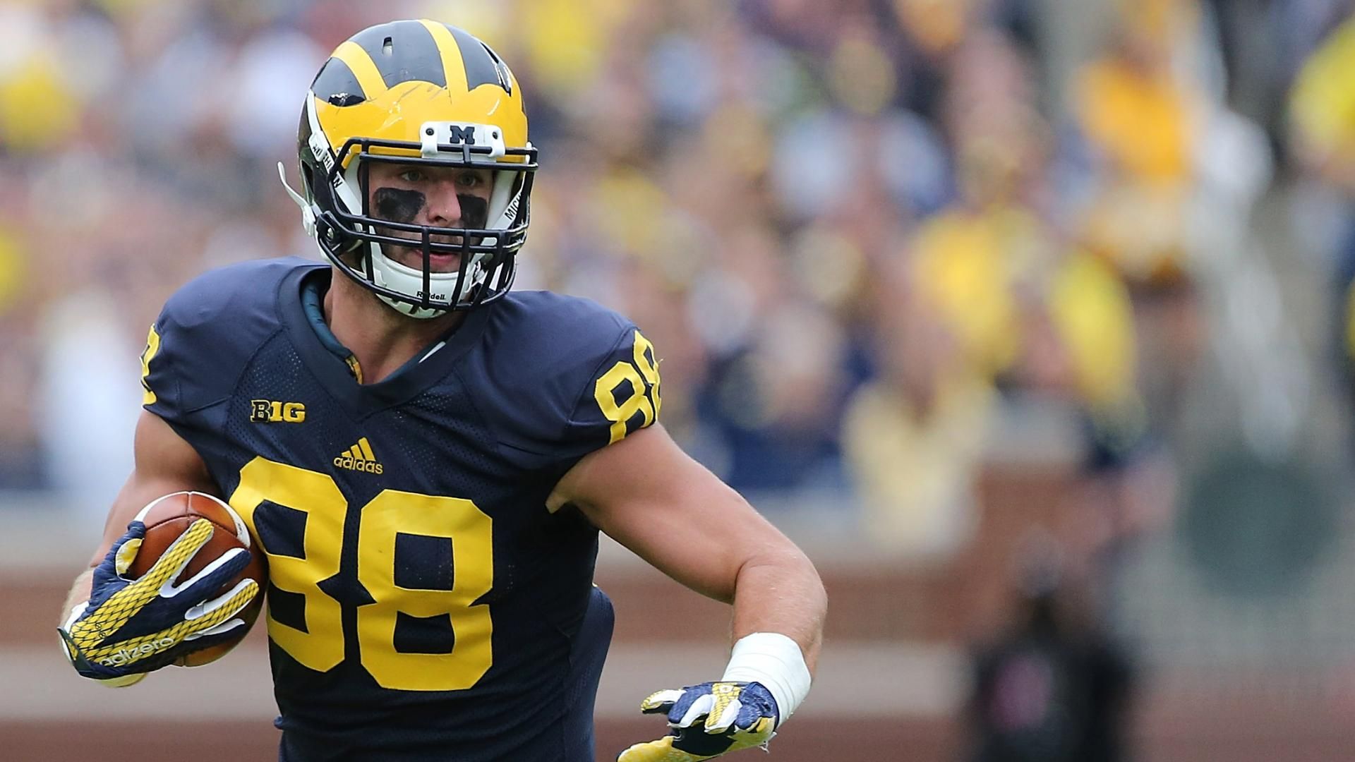 Jake Butt impressing for Michigan - ESPN Video