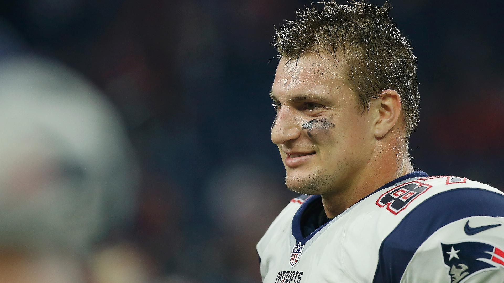 Gronk gets knee treatment at hospital - ESPN Video