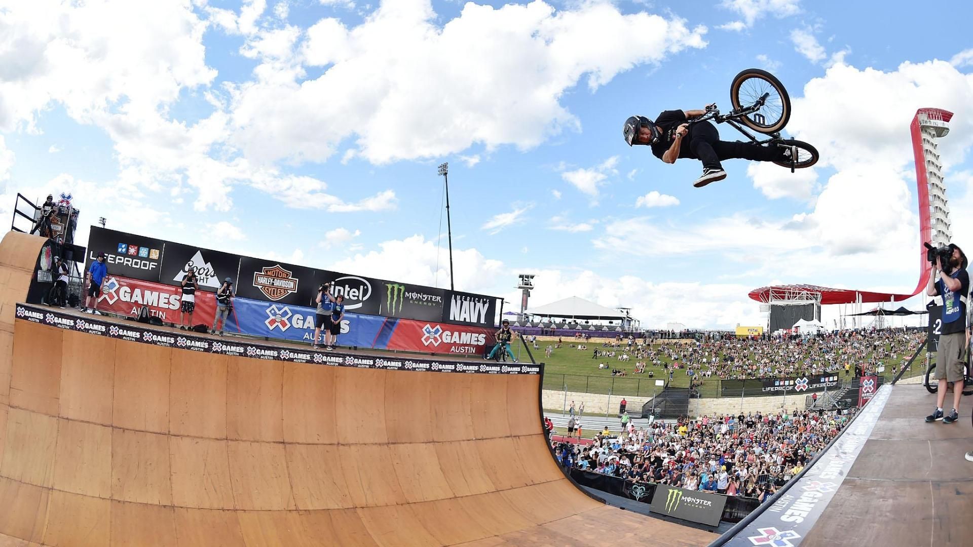 Dennis McCoy wins X Games BMX Vert bronze - ESPN Video