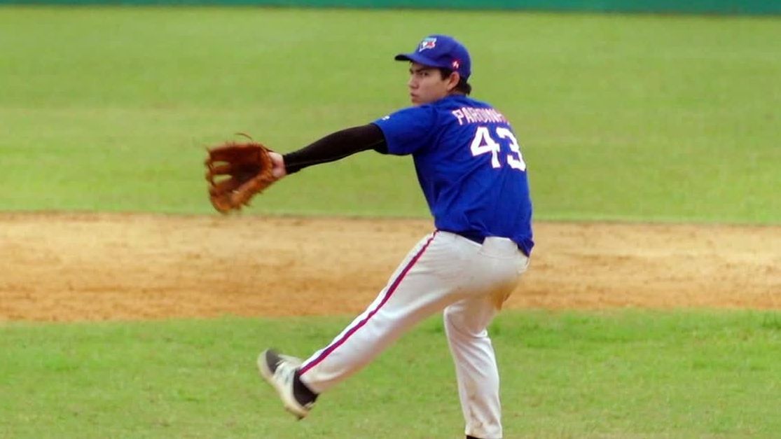 Meet Brazilian pitcher Eric Pardinho - ESPN Video