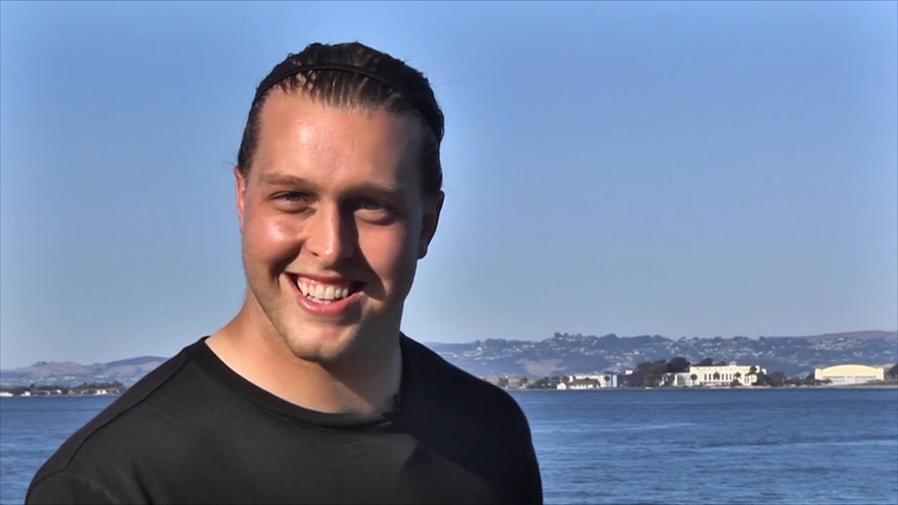 Raiders LB Cowser's life in the NFL - ESPN Video