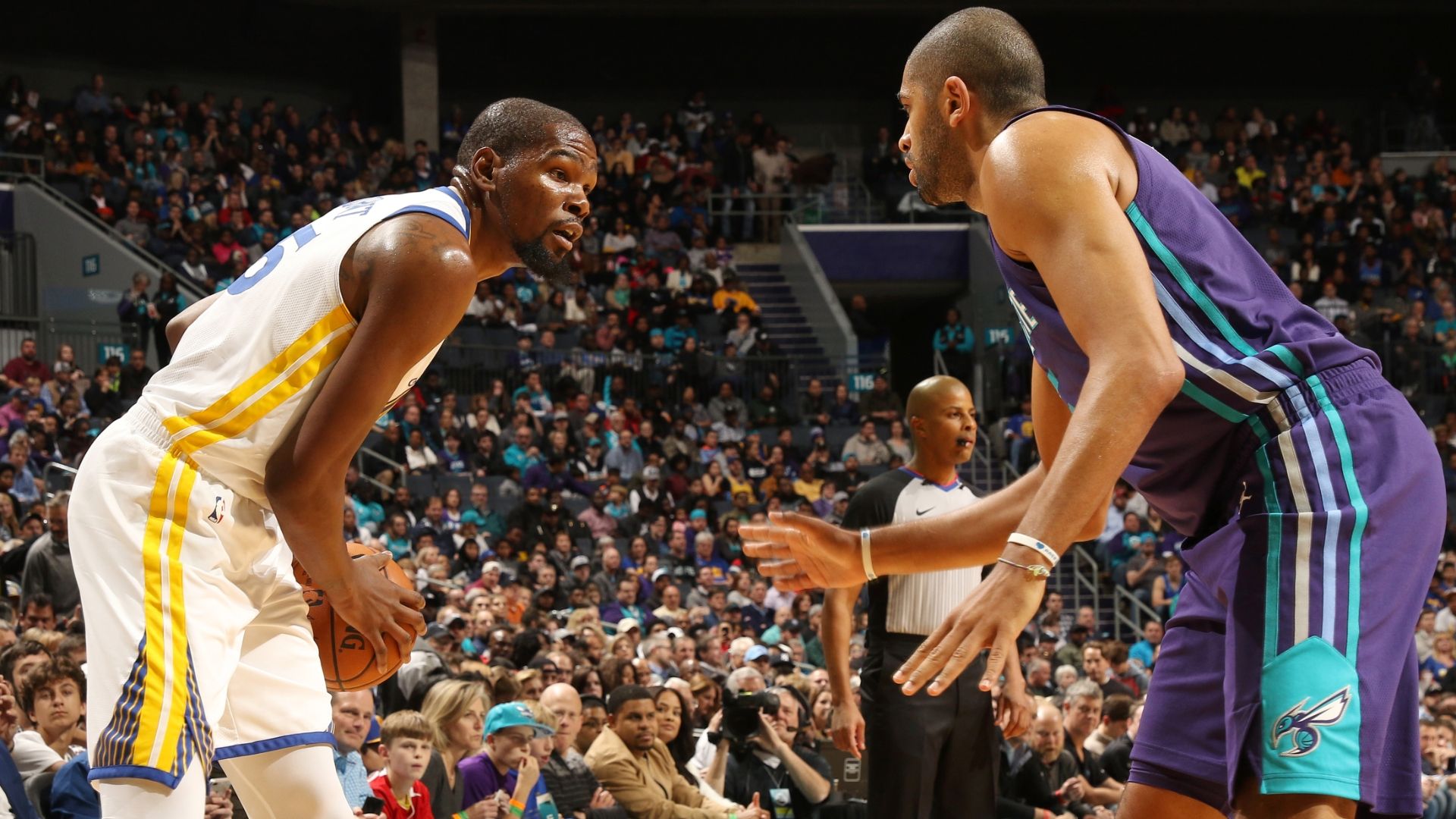 Warriors face Hornets without Curry - ESPN