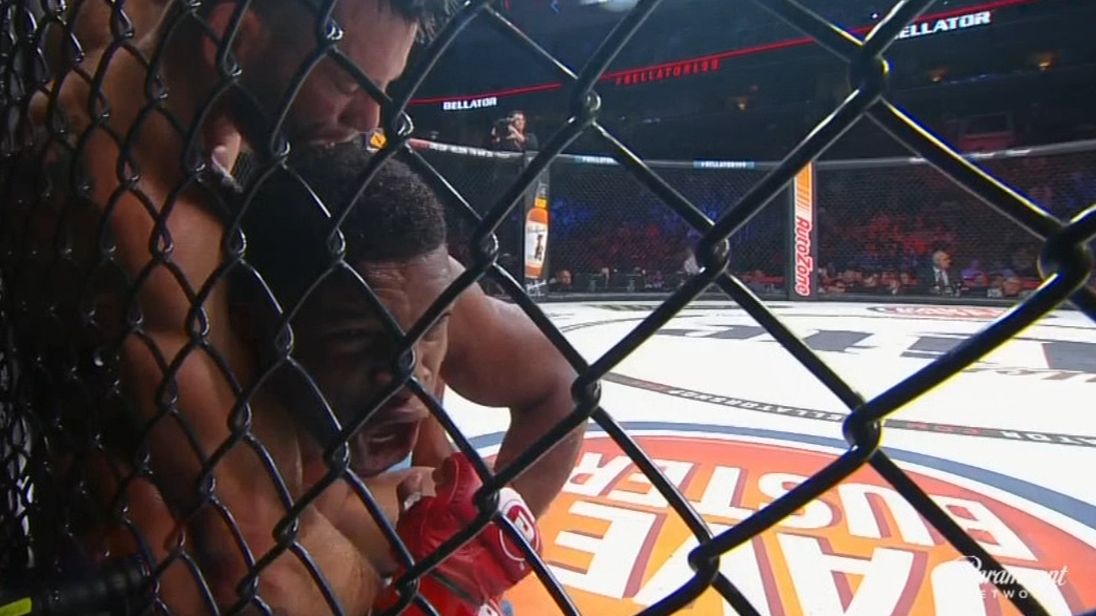 Daley boos opponent while being dominated - ESPN Video