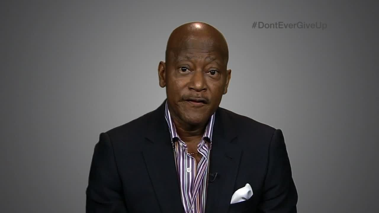 Rod Gilmore living his life through cancer - ESPN Video