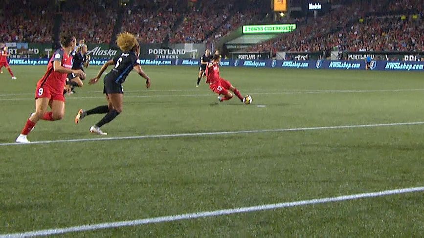 Sinclair roofs one to draw Thorns even - ESPN Video