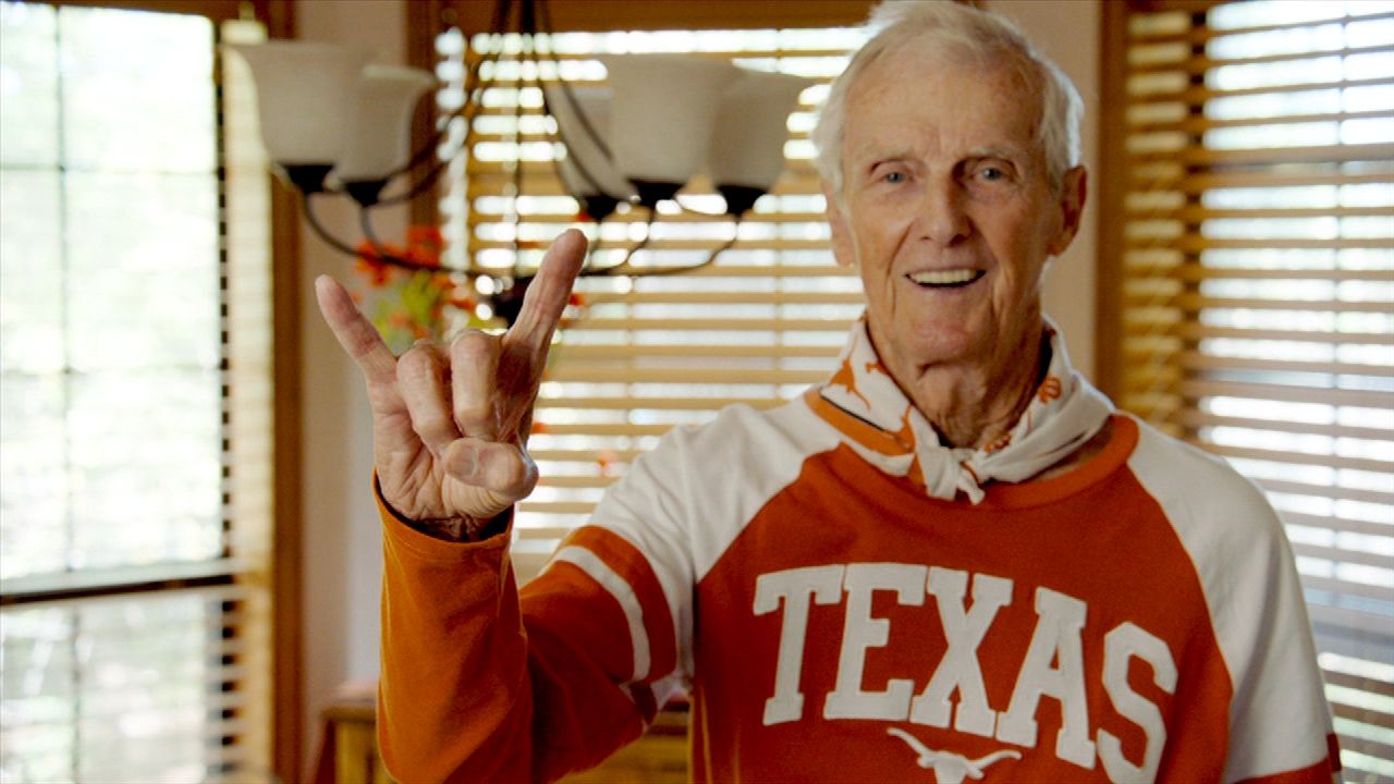 The story behind Texas' Hook 'em Horns - ESPN Video