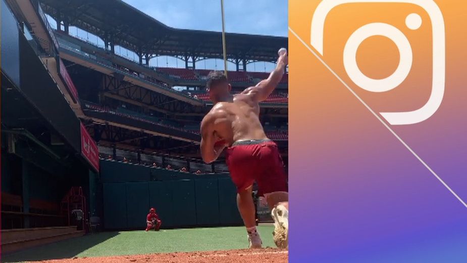 Jordan Hicks gets in some throws - ESPN Video