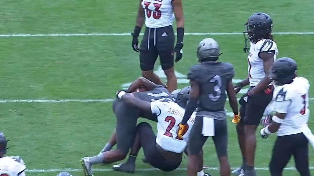 Pitt's Mack shows incredible awareness on fourth-down score - ESPN Video