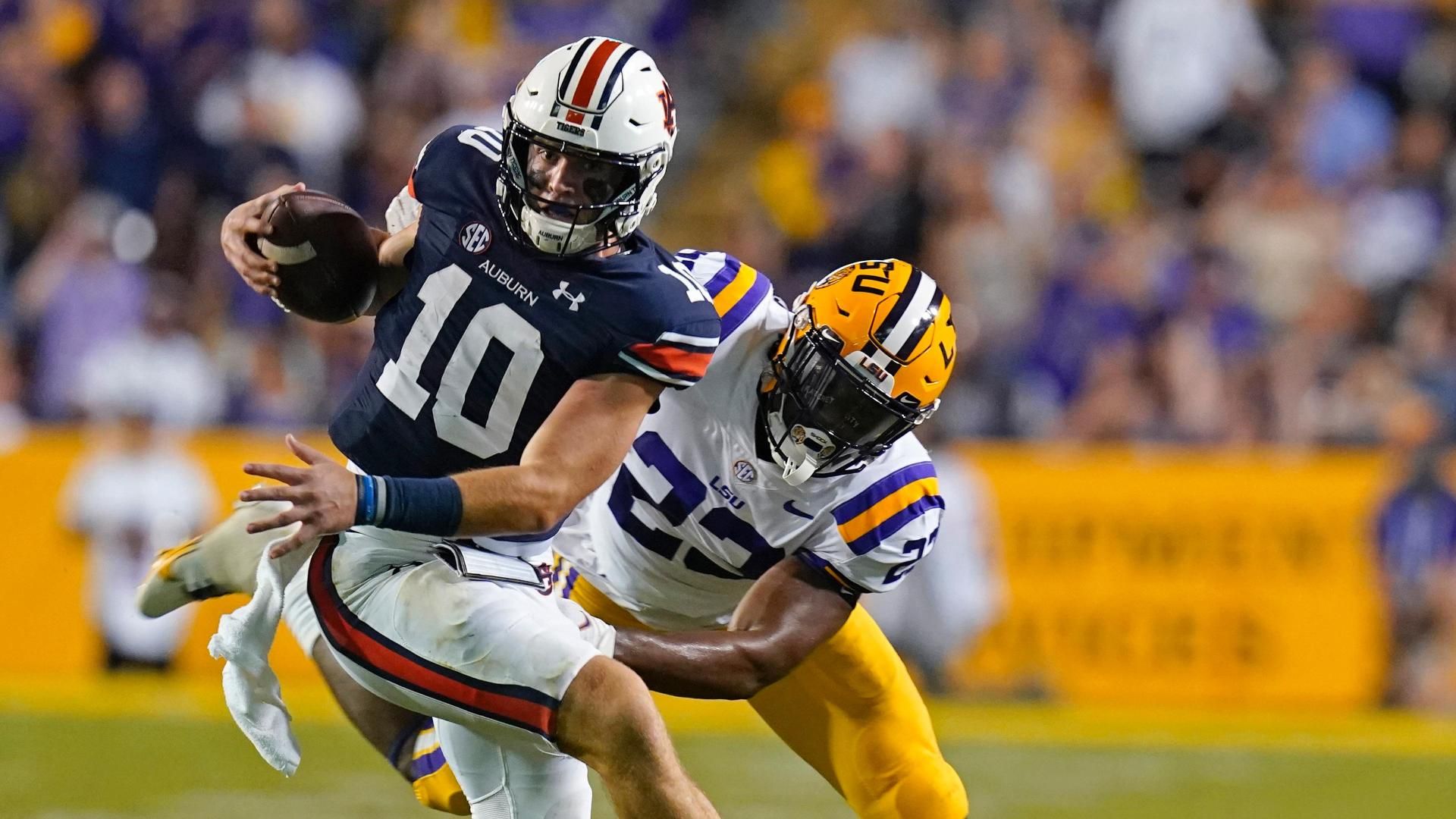 Bo Nix somehow evades a wave of defenders for unreal TD throw - ESPN Video
