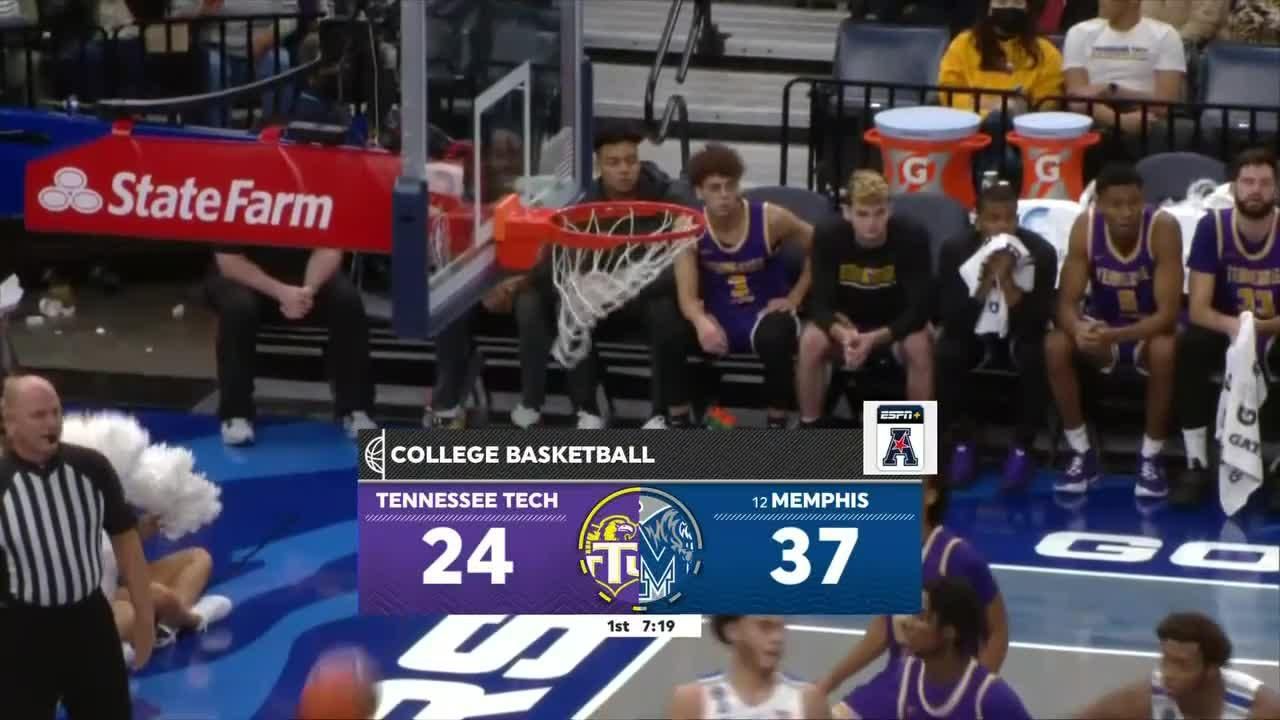 Emoni Bates hits defender with crossover and nails the 3 - ESPN Video