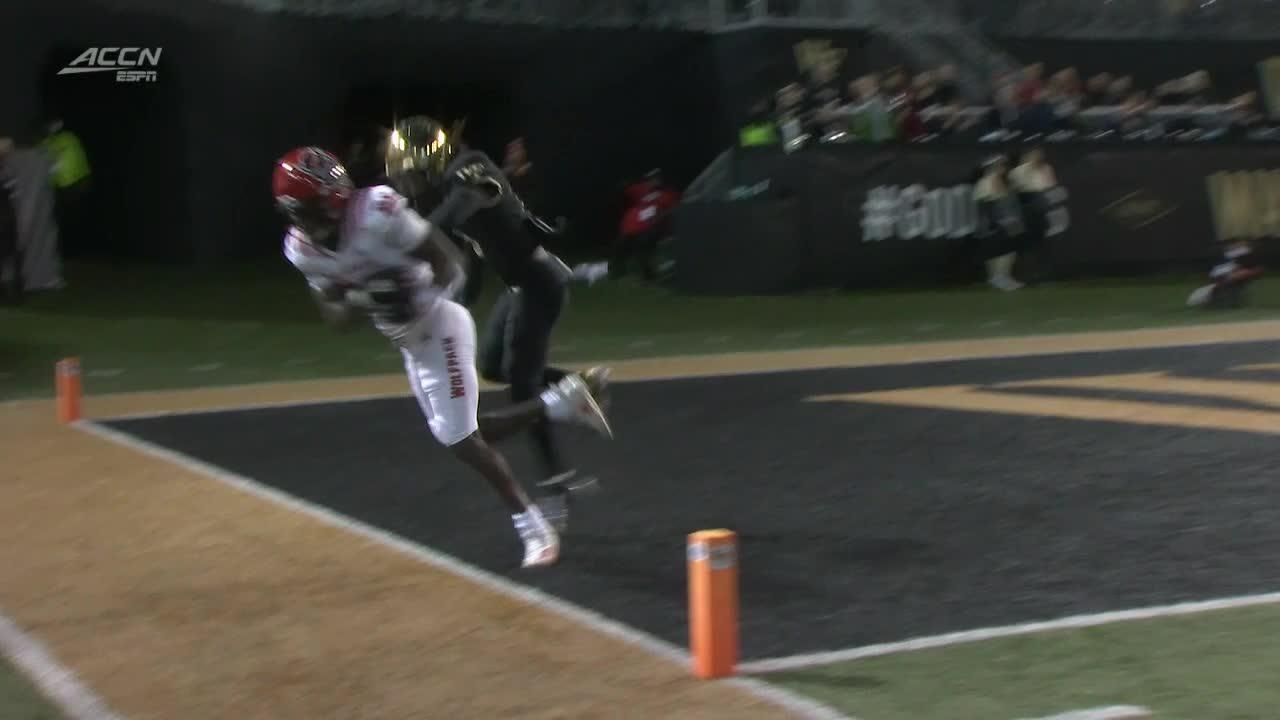 Emezie reels in a 28-yard TD for NC State - ESPN Video
