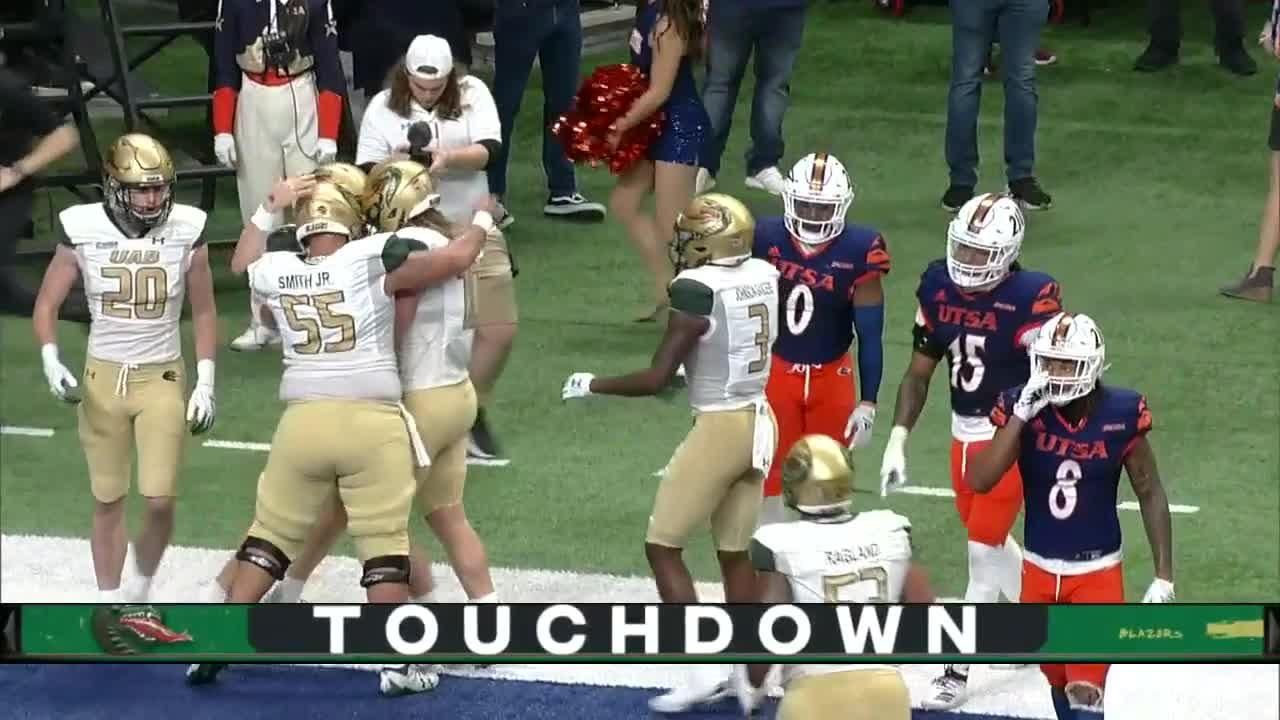 Dylan Hopkins rushes in for 8-yard TD - ESPN Video