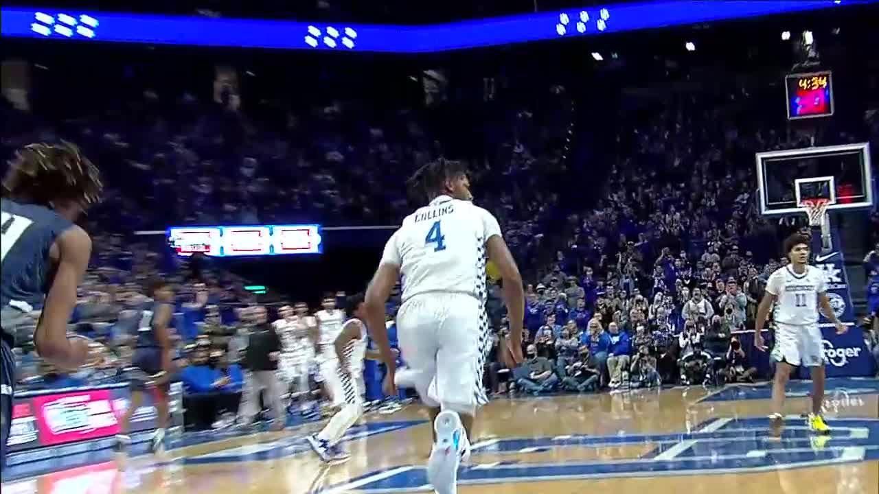 Daimion Collins elevates for flush vs. North Florida Ospreys - ESPN Video