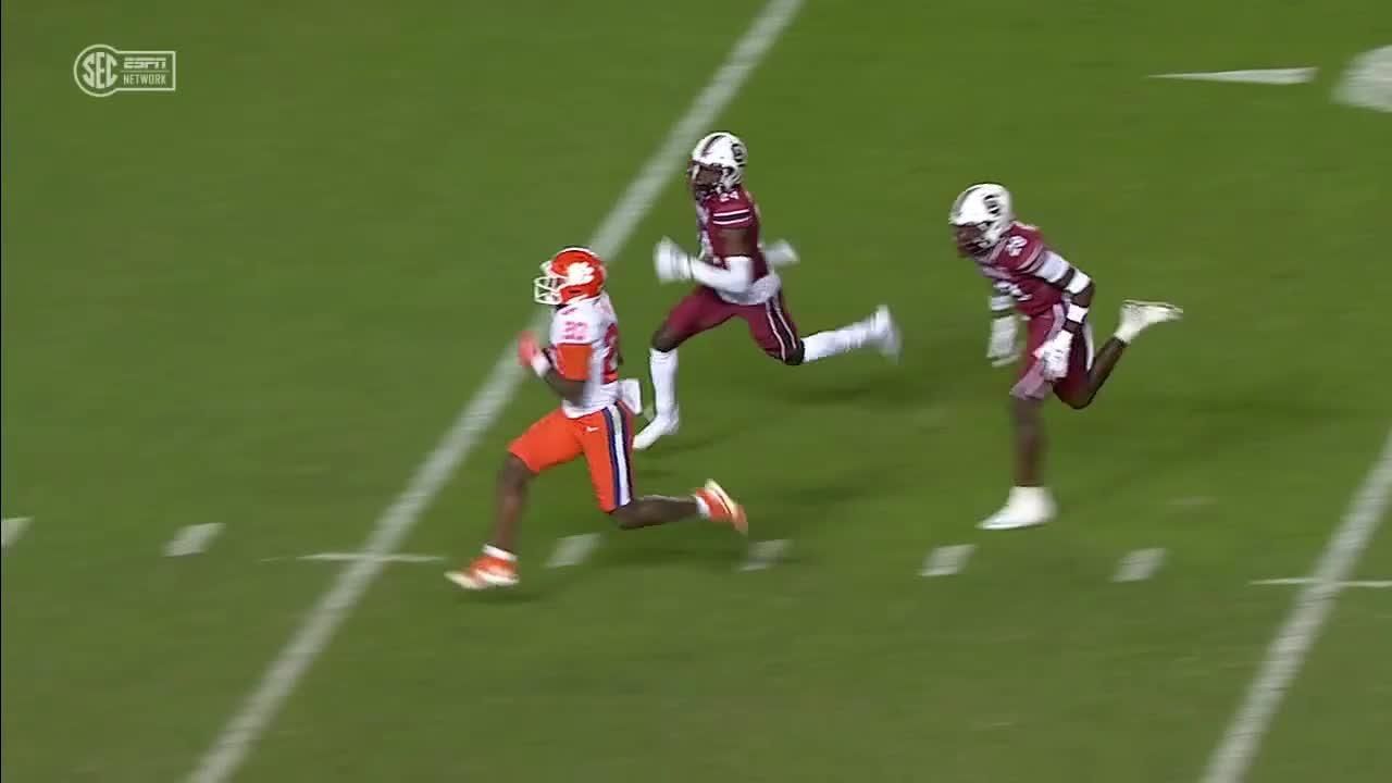 Kobe Pace bursts through for a Clemson TD - ESPN Video