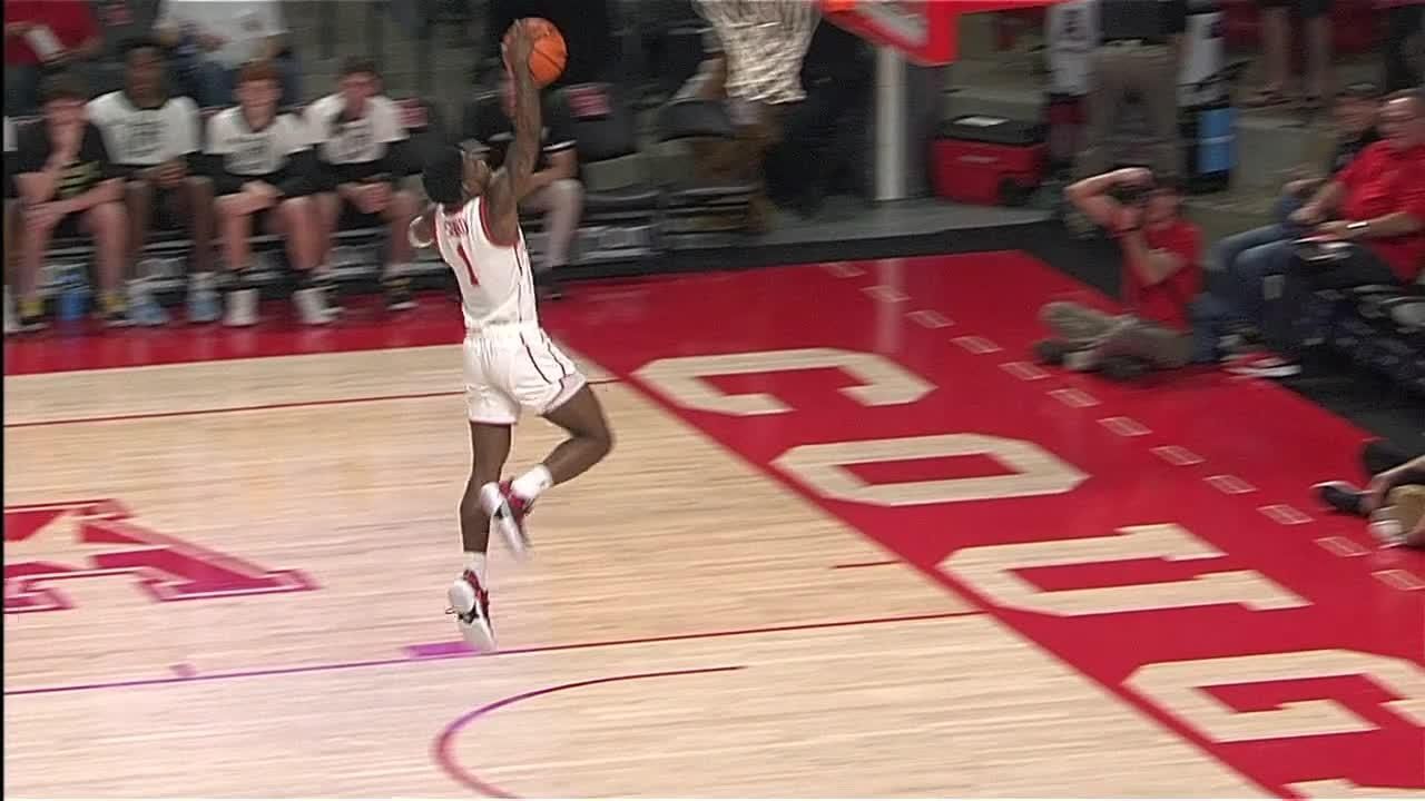 Jamal Shead turns steal into dunk for Houston - ESPN Video