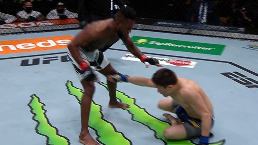 Manel Kape makes quick work of Zhalgas Zhumagulov - ESPN Video