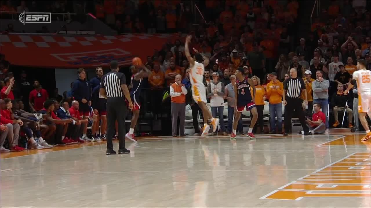 Josiah-Jordan James skies to block corner 3 - ESPN Video
