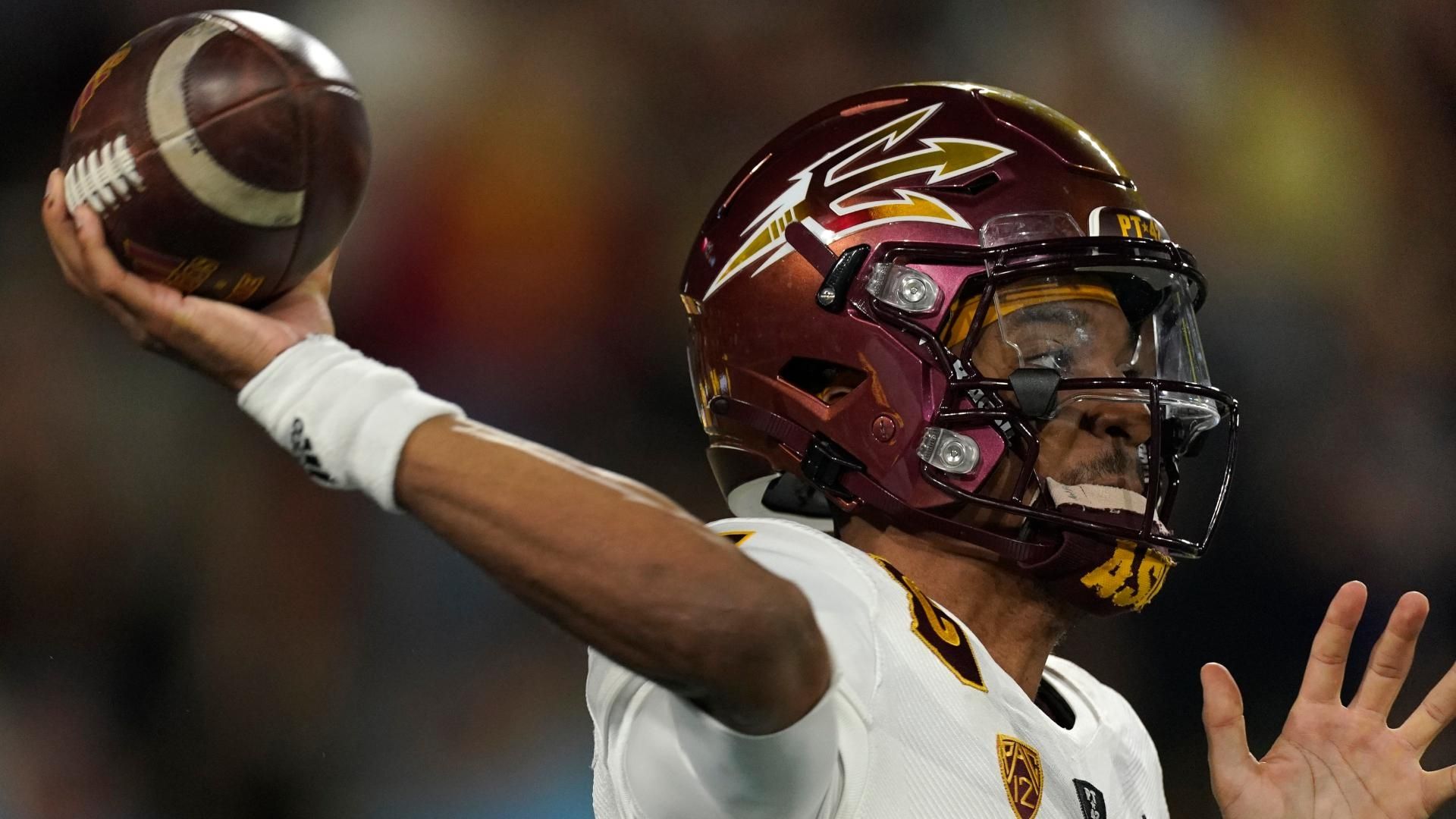 Jayden Daniels' best TD throws from last season - ESPN Video