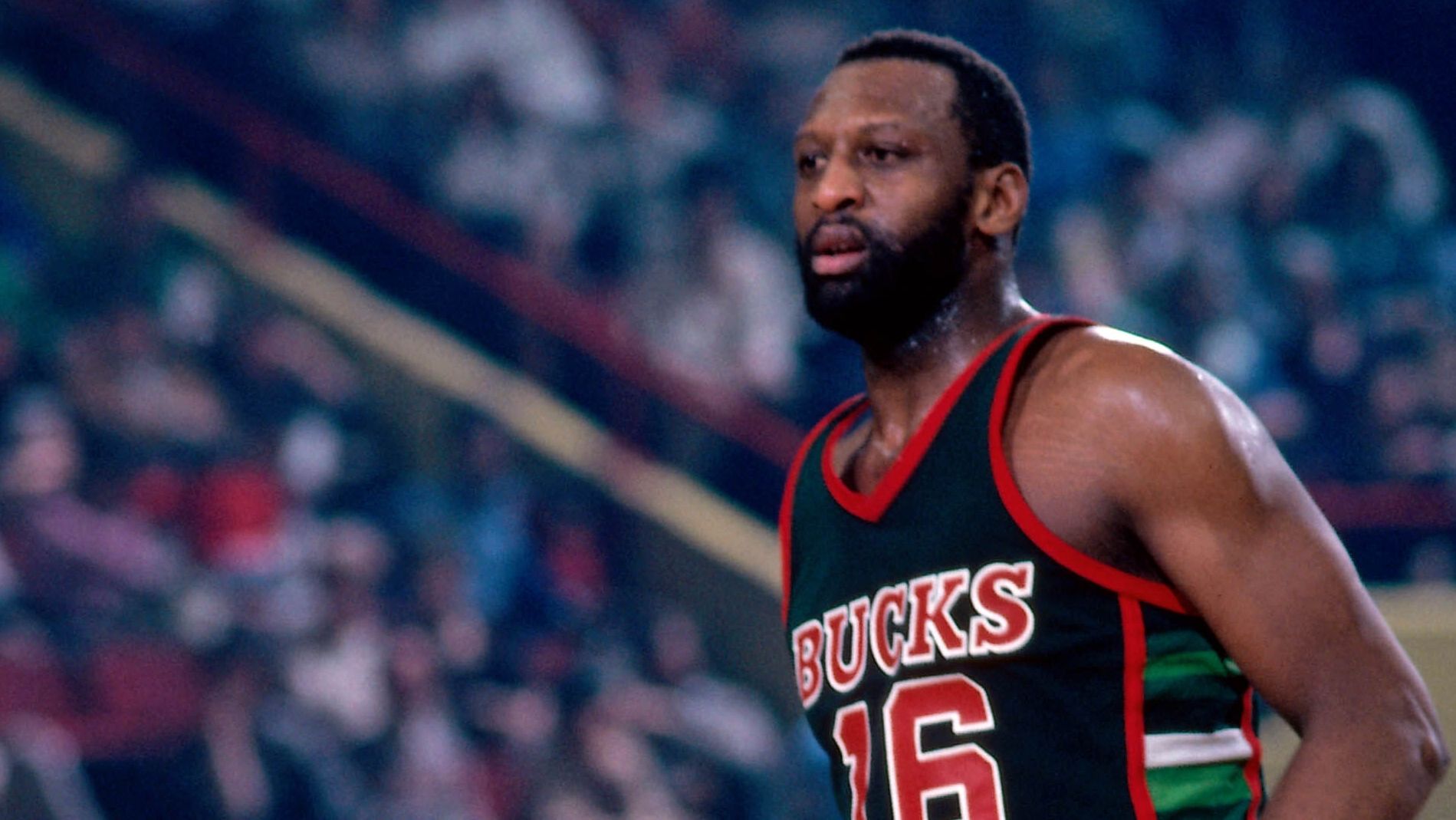 Pro Basketball HOFer Bob Lanier dies at 73 - ESPN Video