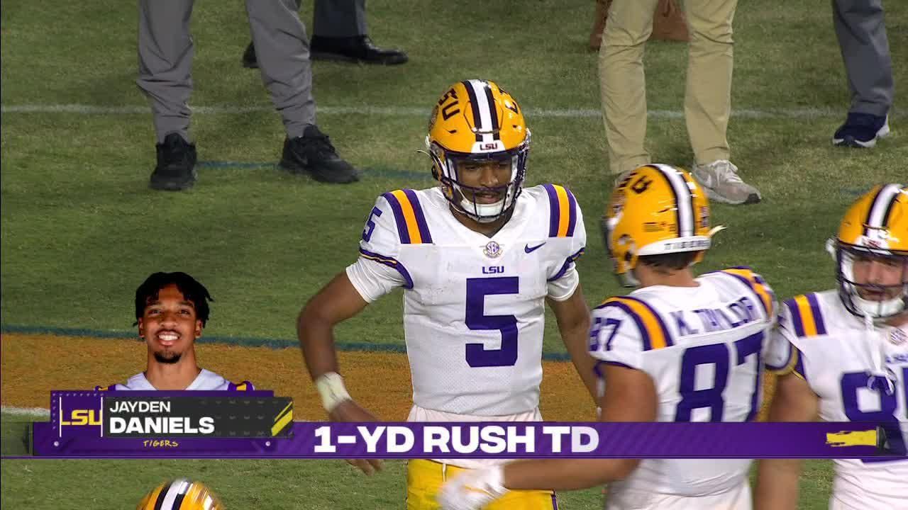 Jayden Daniels runs it in for a 1-yard TD - ESPN Video