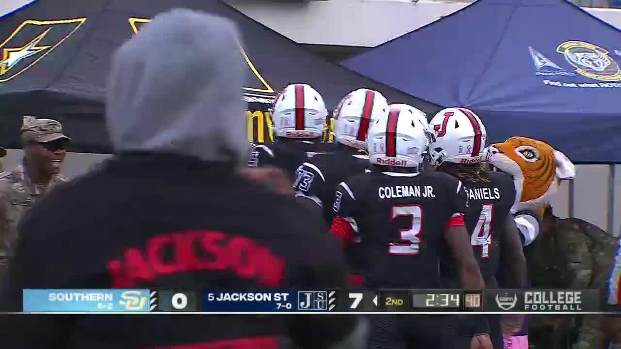 Shedeur Sanders scores 42-yard rushing TD - ESPN Video