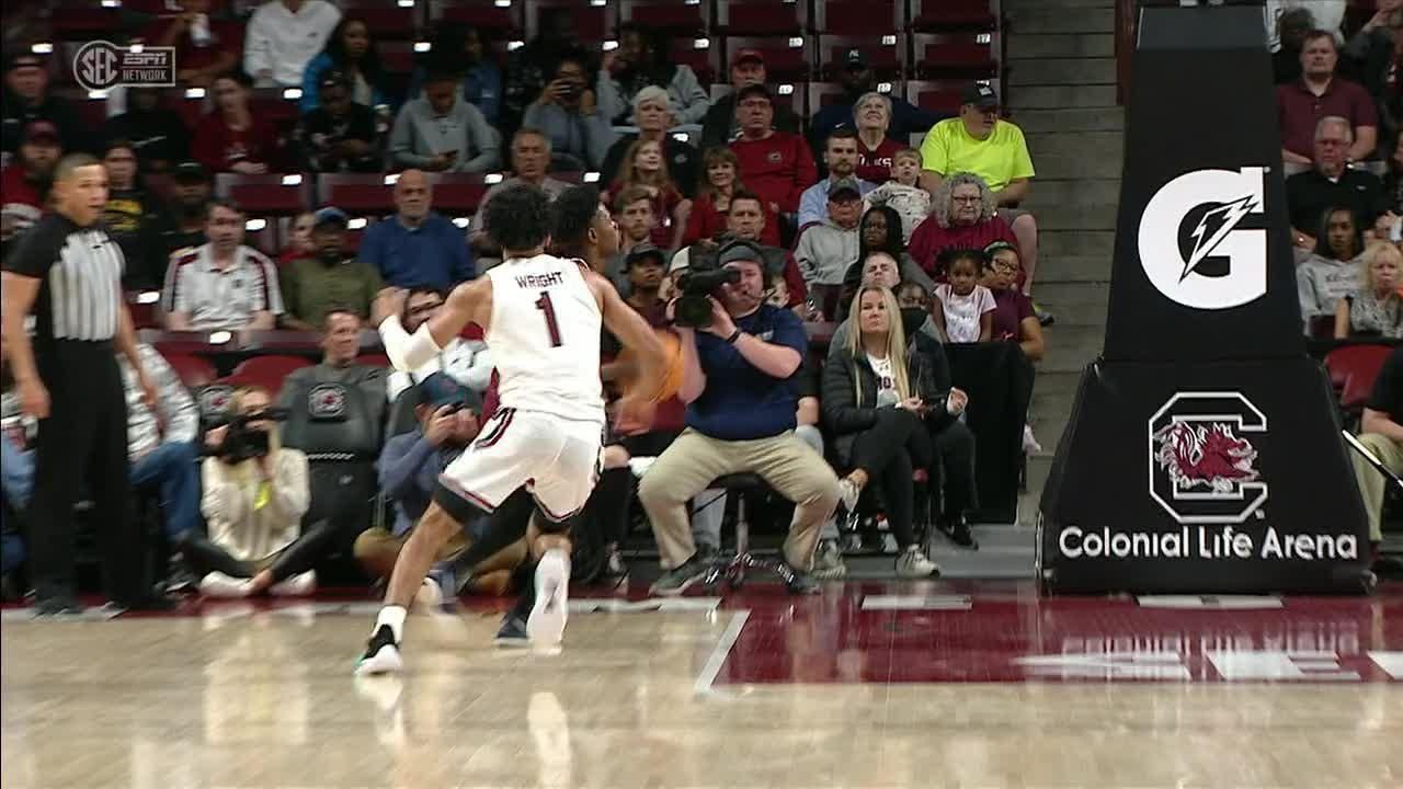 Josh Gray with the massive stuff at the rim - ESPN Video