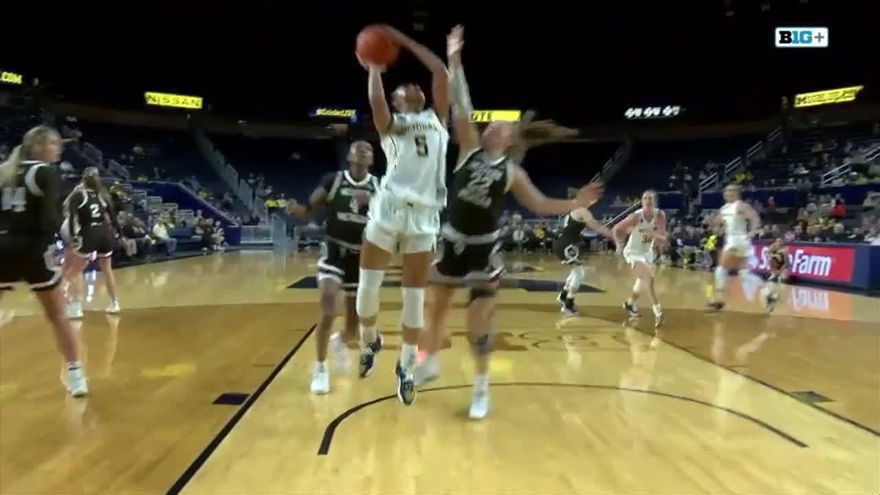 Emily Kiser makes a sweet dish for Michigan - ESPN Video