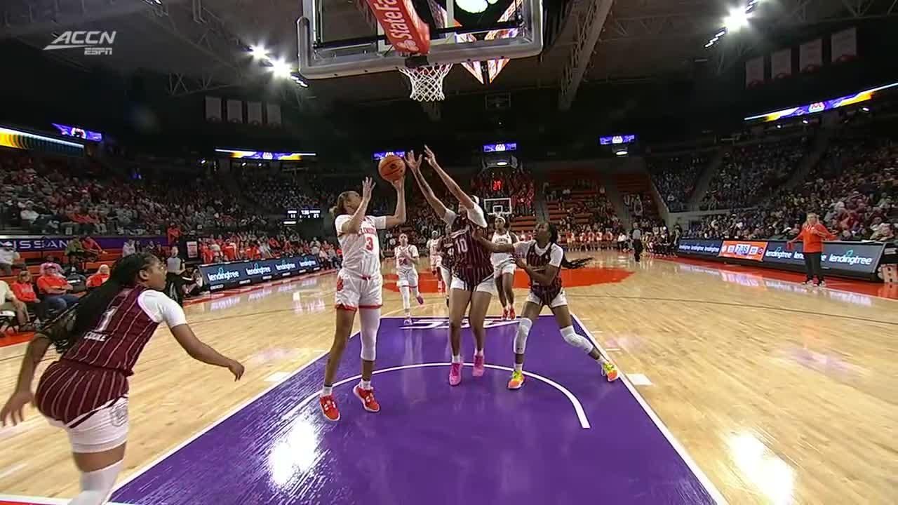 MaKayla Elmore elevates for the big-time stuff - ESPN Video