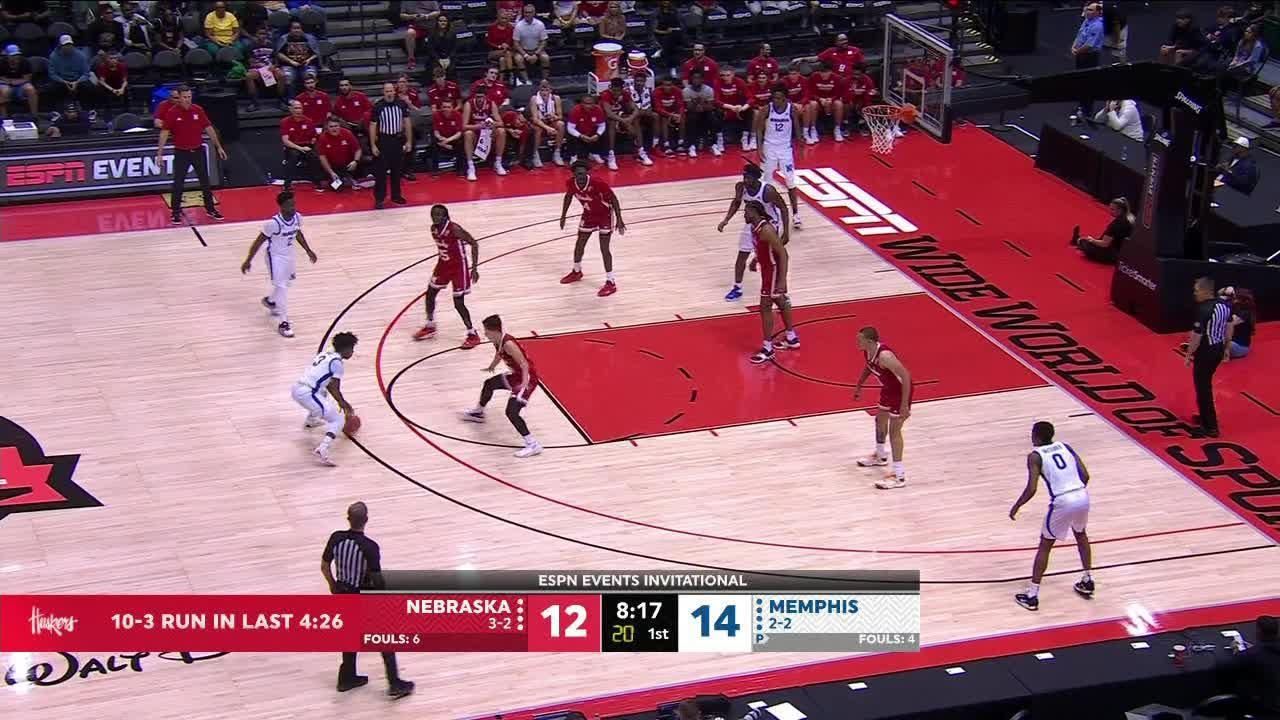 Deandre Williams gets up for the beautiful slam - ESPN Video