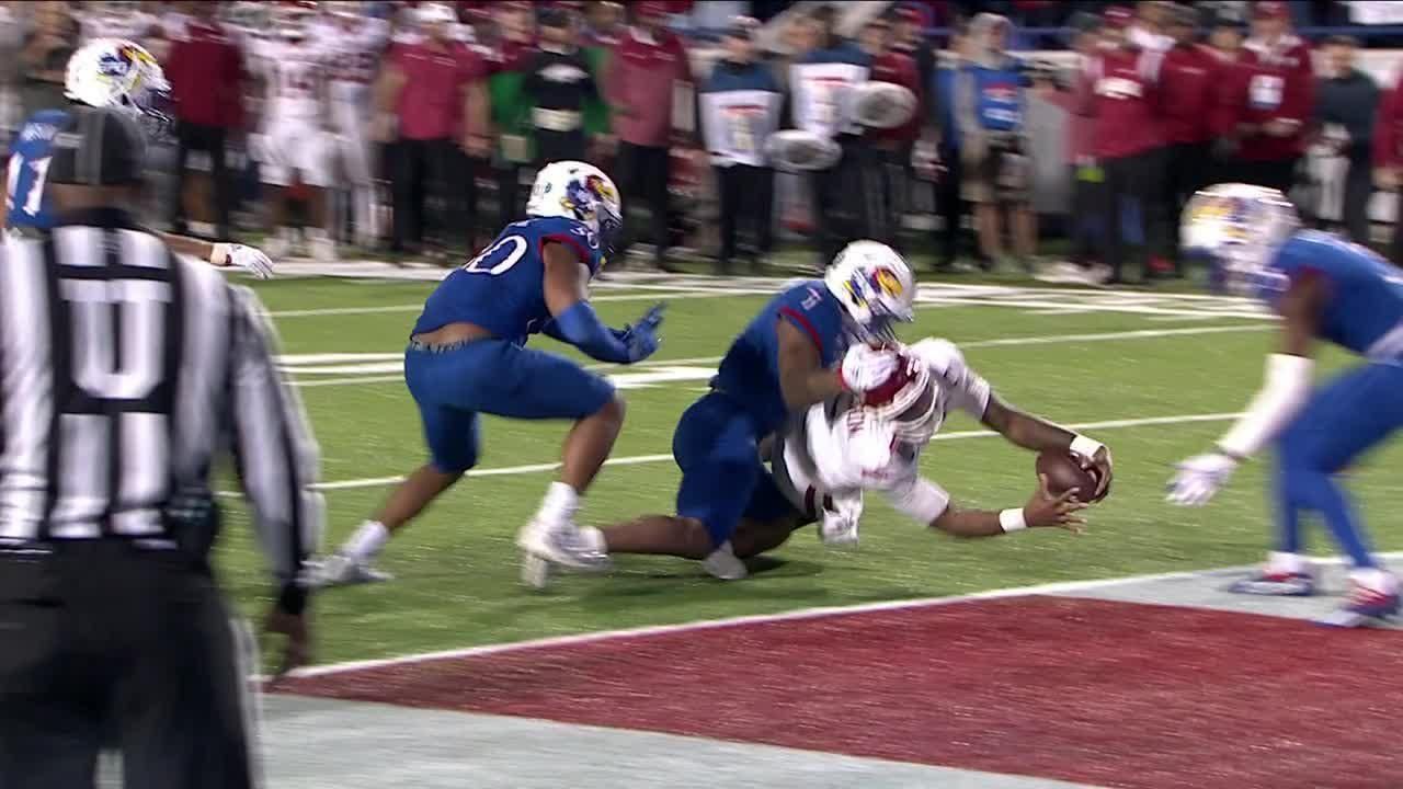KJ Jefferson burrows into the end zone to pad Razorbacks' lead - ESPN Video