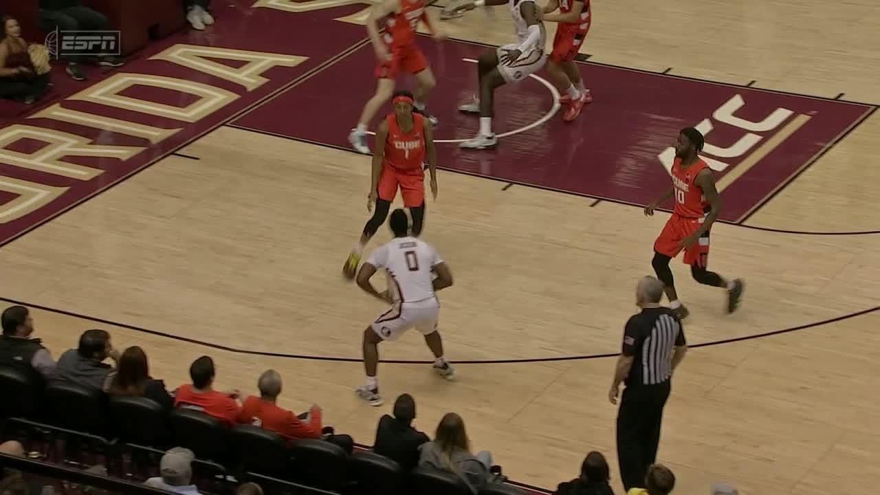Chandler Jackson shows off vision with nice pass vs. Syracuse Orange ...