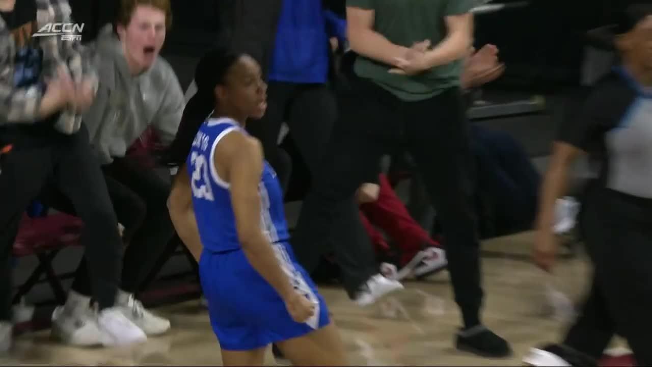 Ashlon Jackson makes beautiful pass for a basket - ESPN Video