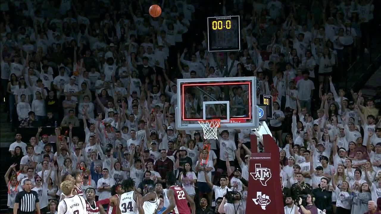 Hayden Hefner hits a buzzer-beater to end the half - ESPN Video
