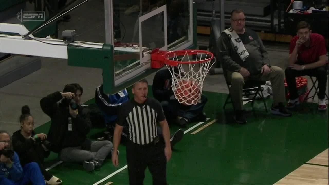 From downtown, Tyson Acuff hits the deep 3 - ESPN Video