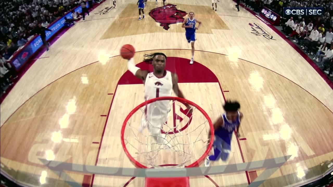 Ricky Council throws down the hammer on fast-break slam - ESPN Video