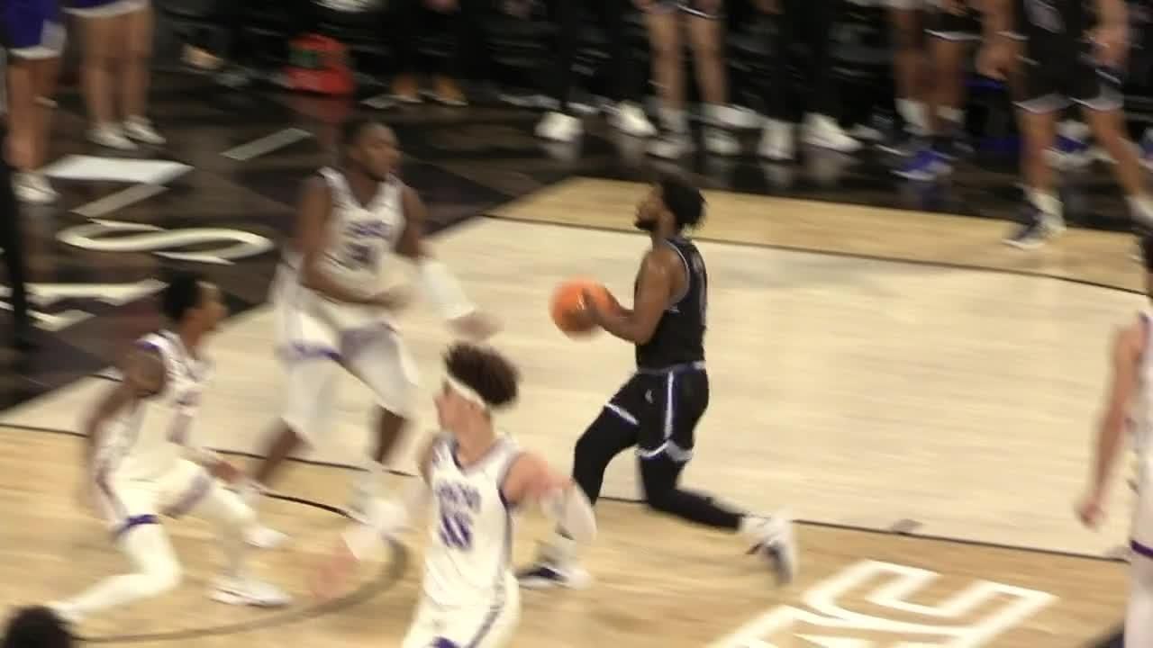 Kyron Gibson drops in smooth lay-in - ESPN Video