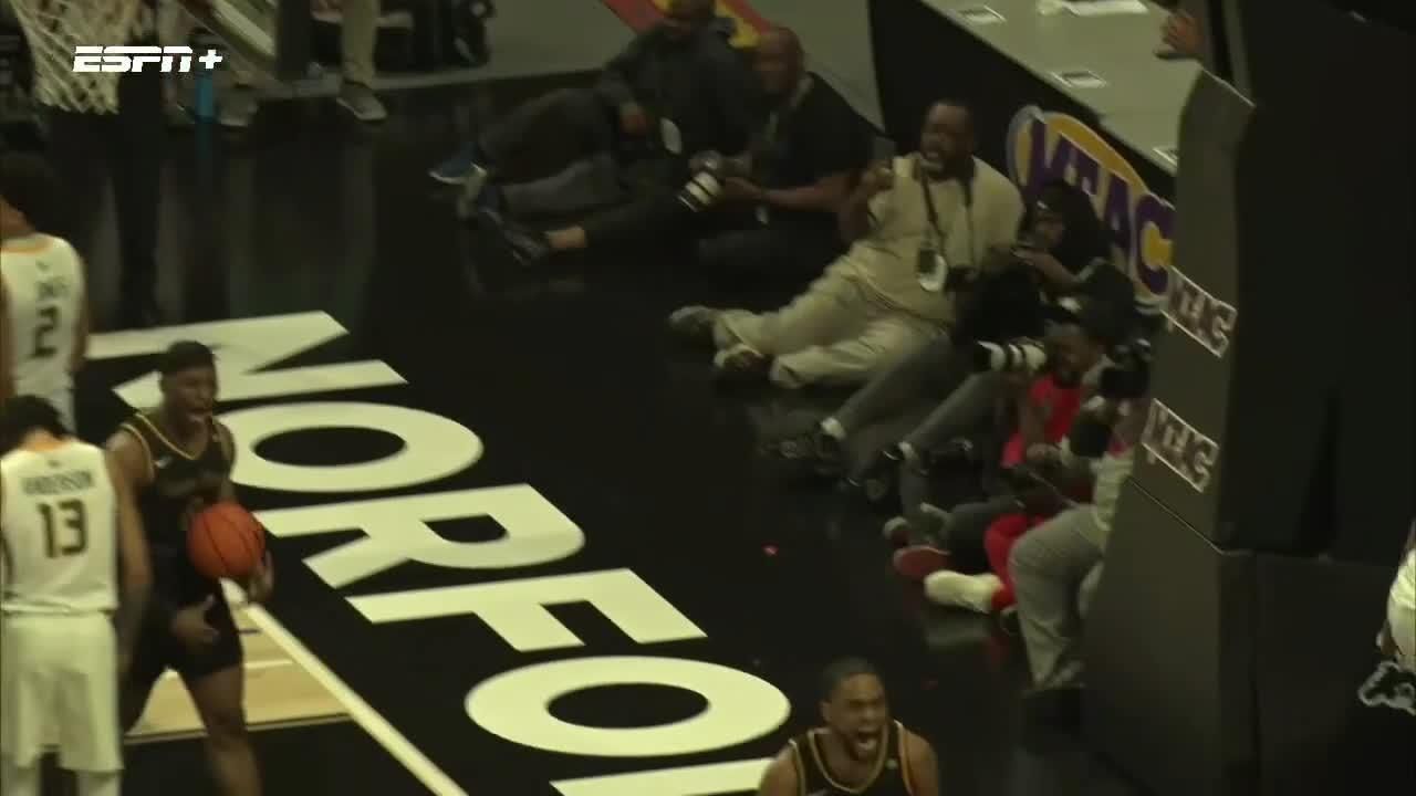 Mike Hood gets the and-1 to fall - ESPN Video