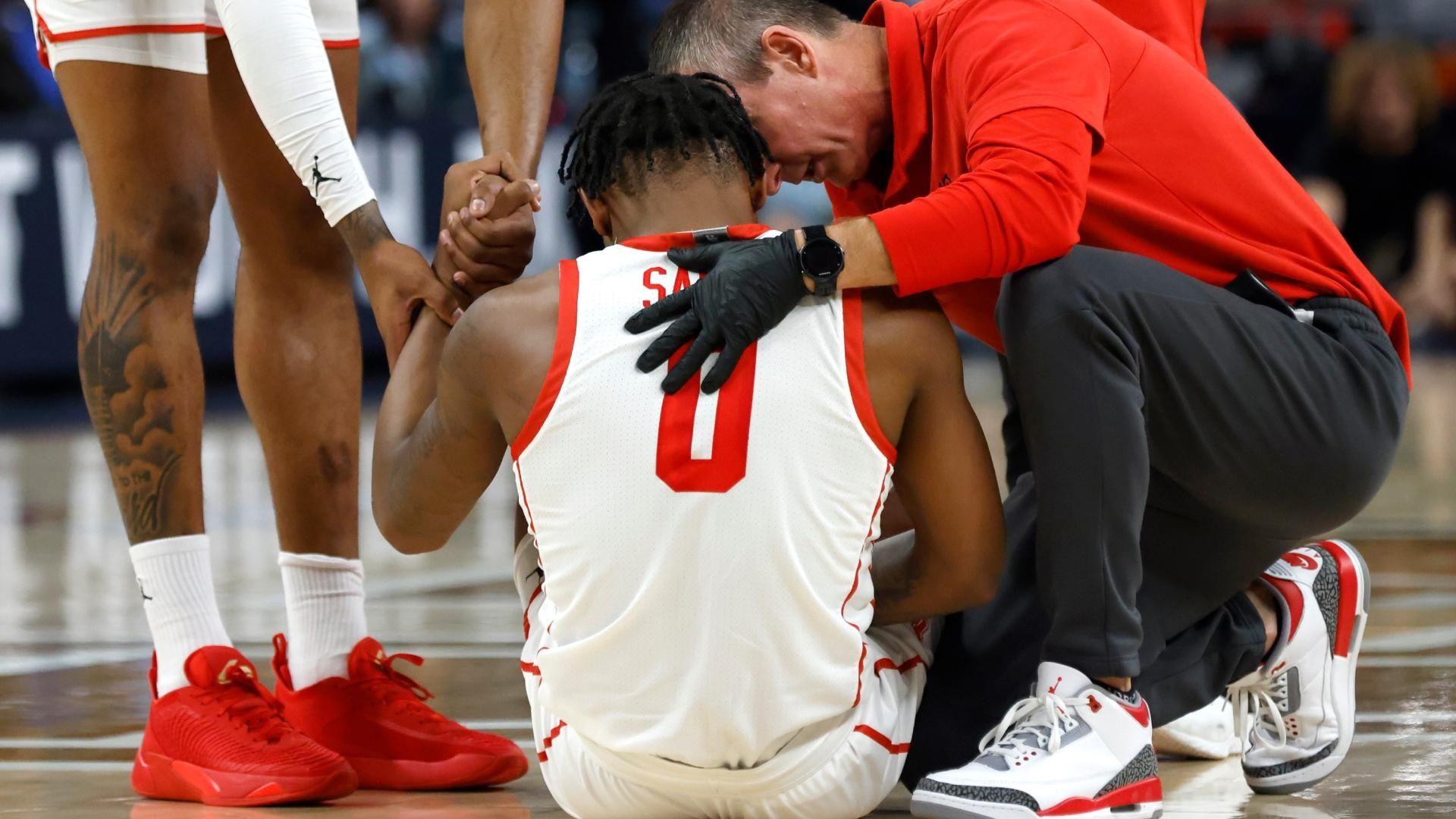 Marcus Sasser leaves game with apparent groin injury - ESPN Video