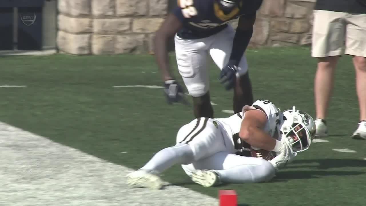 Treyson Bourguet airs it out for 32-yard TD - ESPN Video