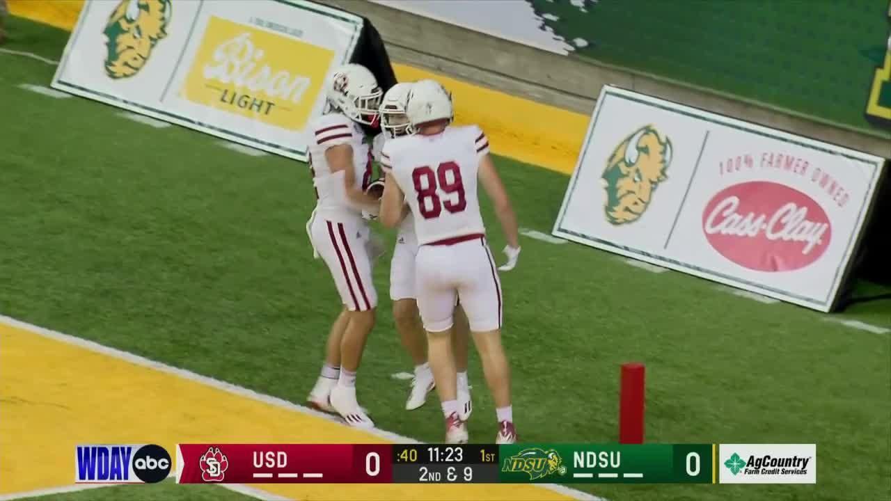 Aidan Bouman connects with Carter Bell for 50-yard South Dakota TD ...
