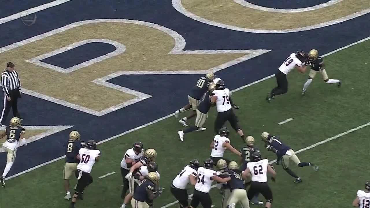 Gavin Williams runs for 3-yard TD - ESPN Video