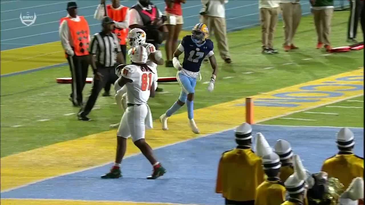 Jeremy Moussa throws 3-yard touchdown pass to Koby Gross - ESPN Video